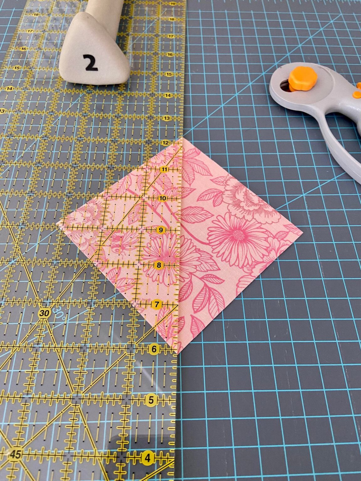 Tips on How to Cut Fabric Accurately for Quilting ...