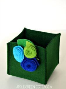 The Best 50 Free and Cute DIY Felt Patterns - NeedlesnBeadsnSweetasCanbe
