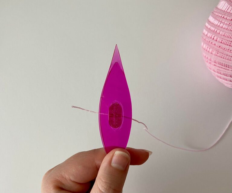 Shuttle Tatting for Beginners: Step by Step Tutorial ...