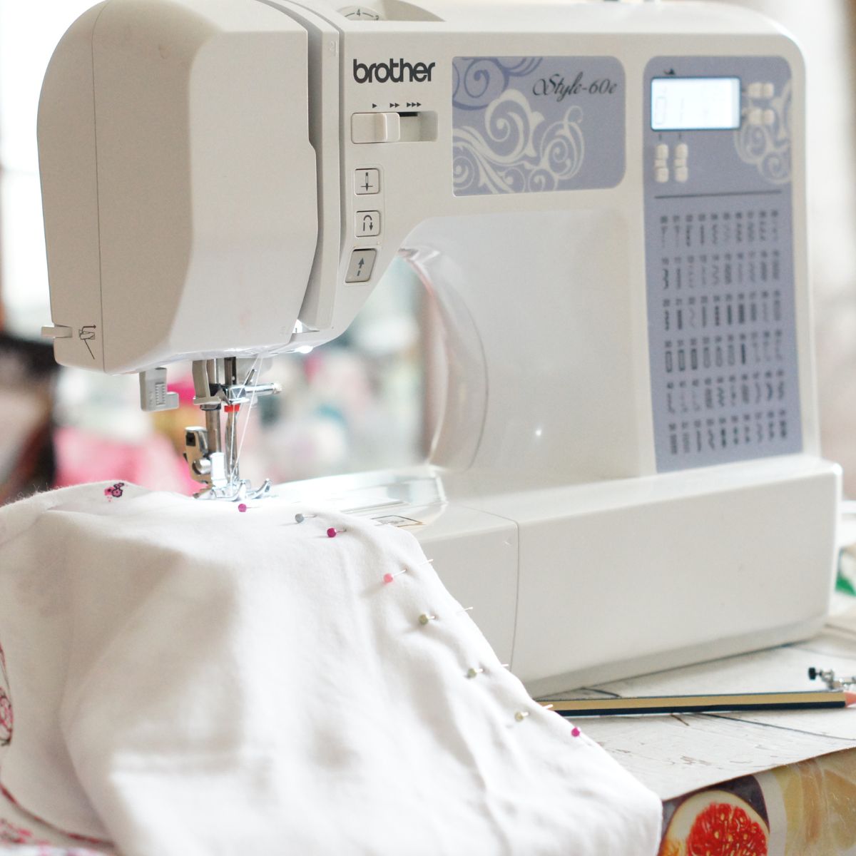 What’s Best Computerized or Mechanical Sewing Machine ...