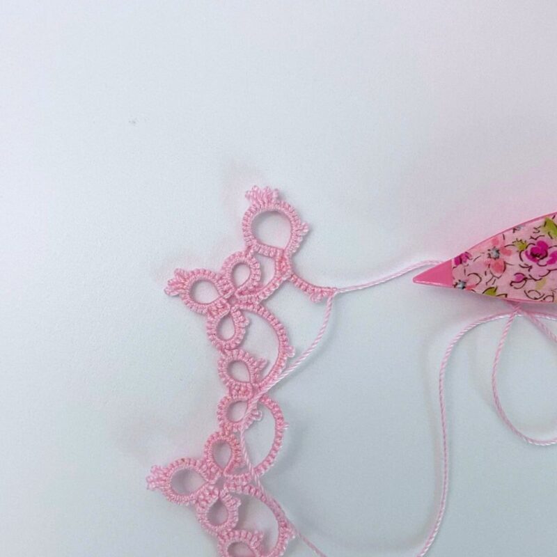Free Lace Bookmark Shuttle Tatting Pattern - NeedlesnBeadsnSweetasCanbe