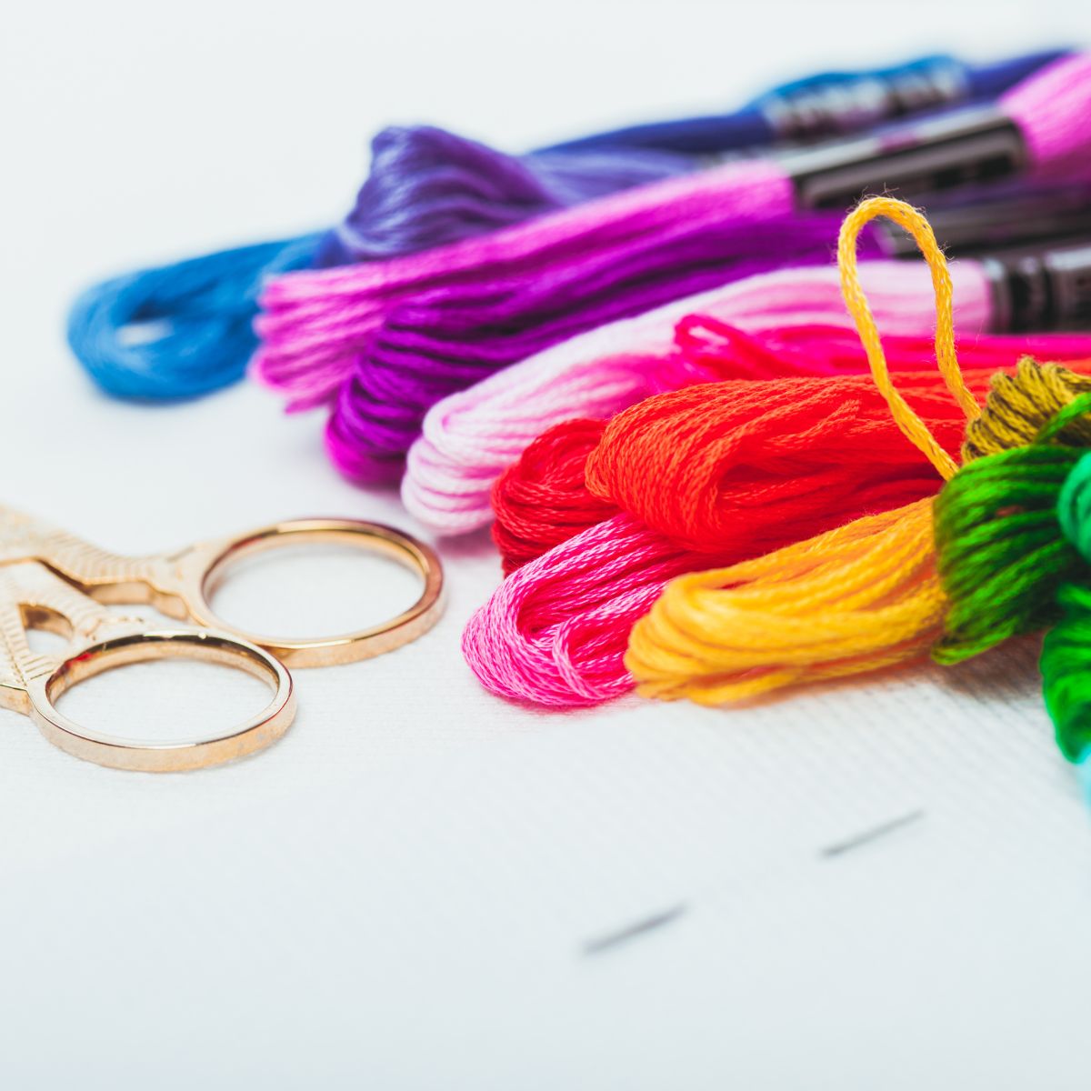 The Best Brands of Hand Embroidery Threads to Use ...