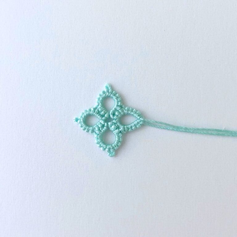 Easy and Simple Square Motif Tatting Pattern - NeedlesnBeadsnSweetasCanbe