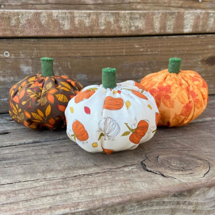 How to Make a Easy Fabric Pumpkin: Free Tutorial ...