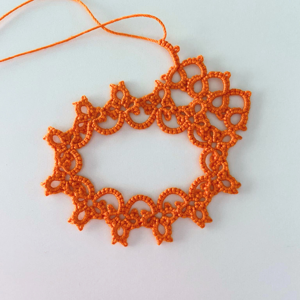 Free Fall Pumpkin Tatting Pattern and Tutorial - NeedlesnBeadsnSweetasCanbe
