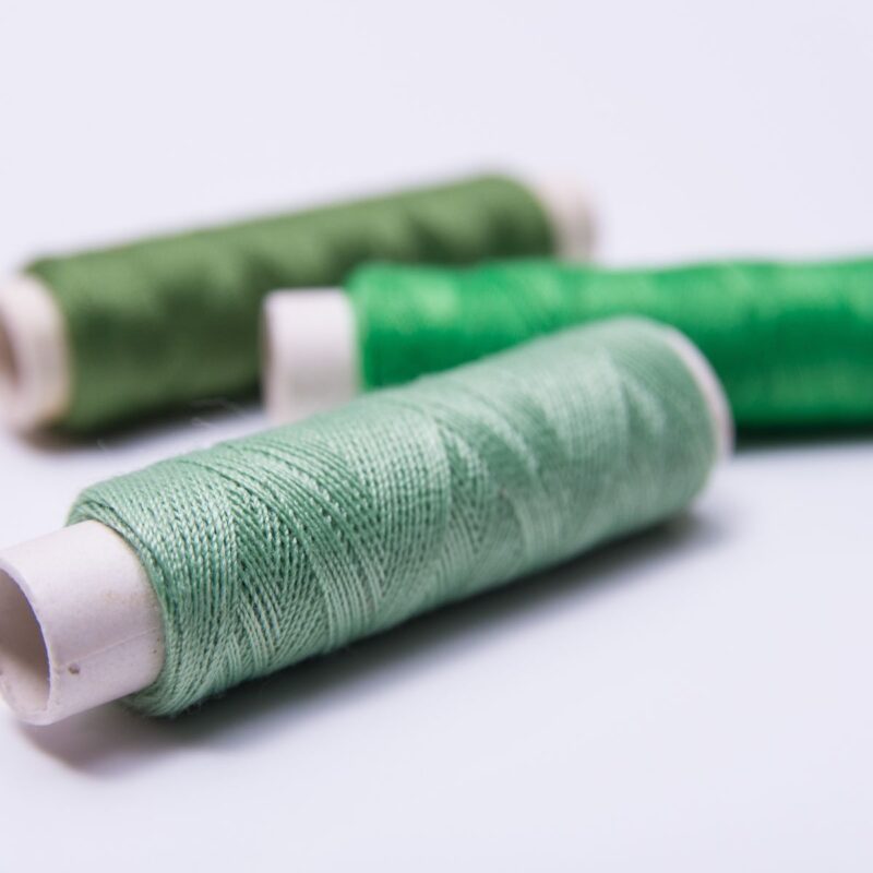 What is The Best Brand of Sewing Thread to Use ...