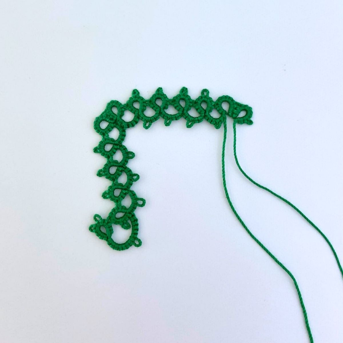 Free Four Leaf Clover Tatting Pattern - NeedlesnBeadsnSweetasCanbe